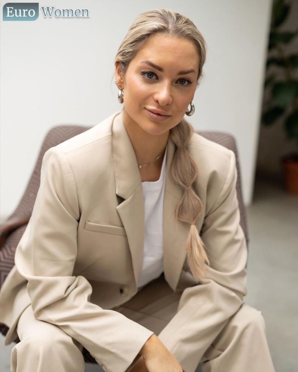 Dating Beautiful Belgian Women: All the Truth Revealed